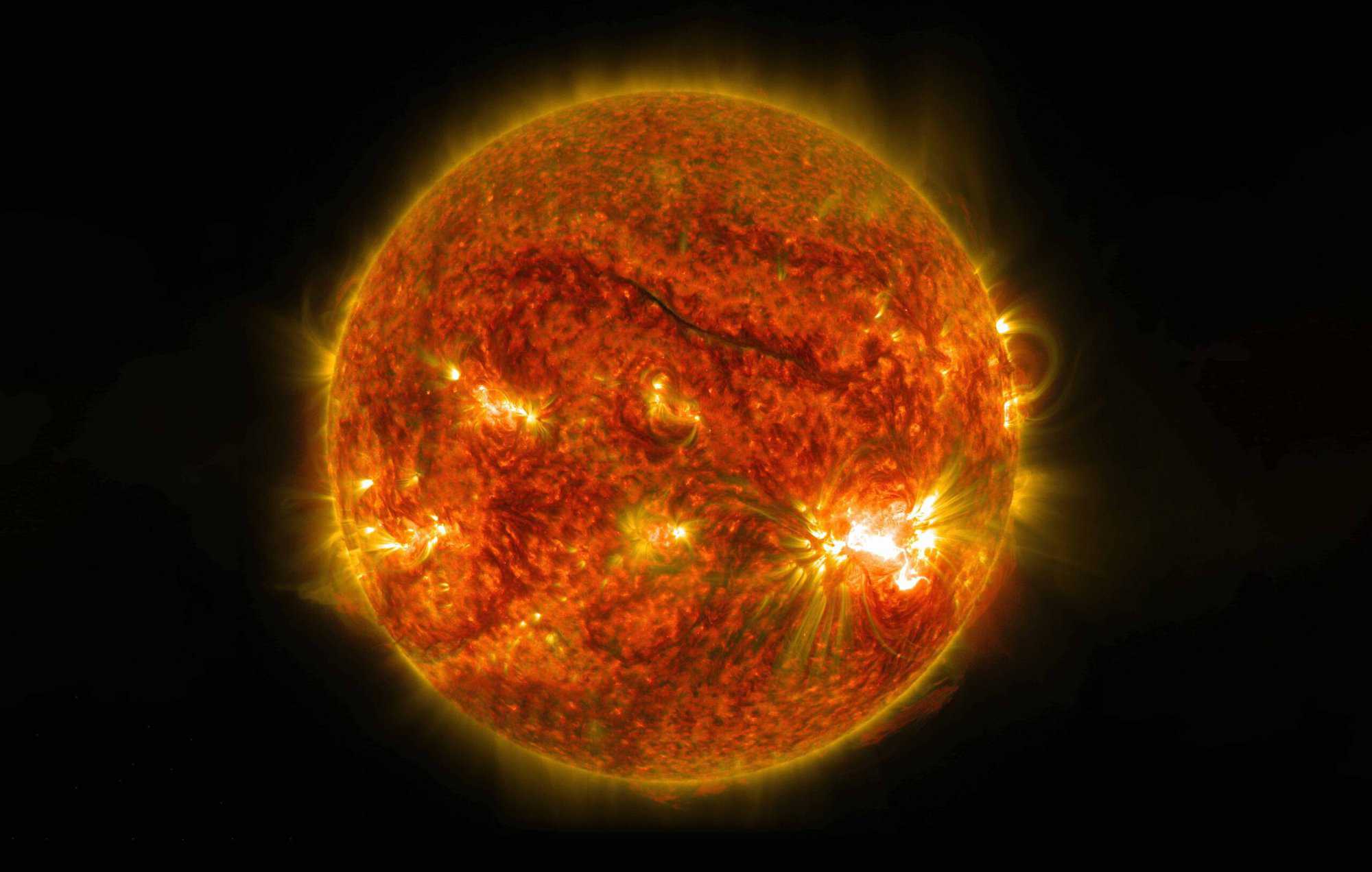 Novo vídeo mostra 10 anos de atividade do Sol em 6 minutos; assista ...