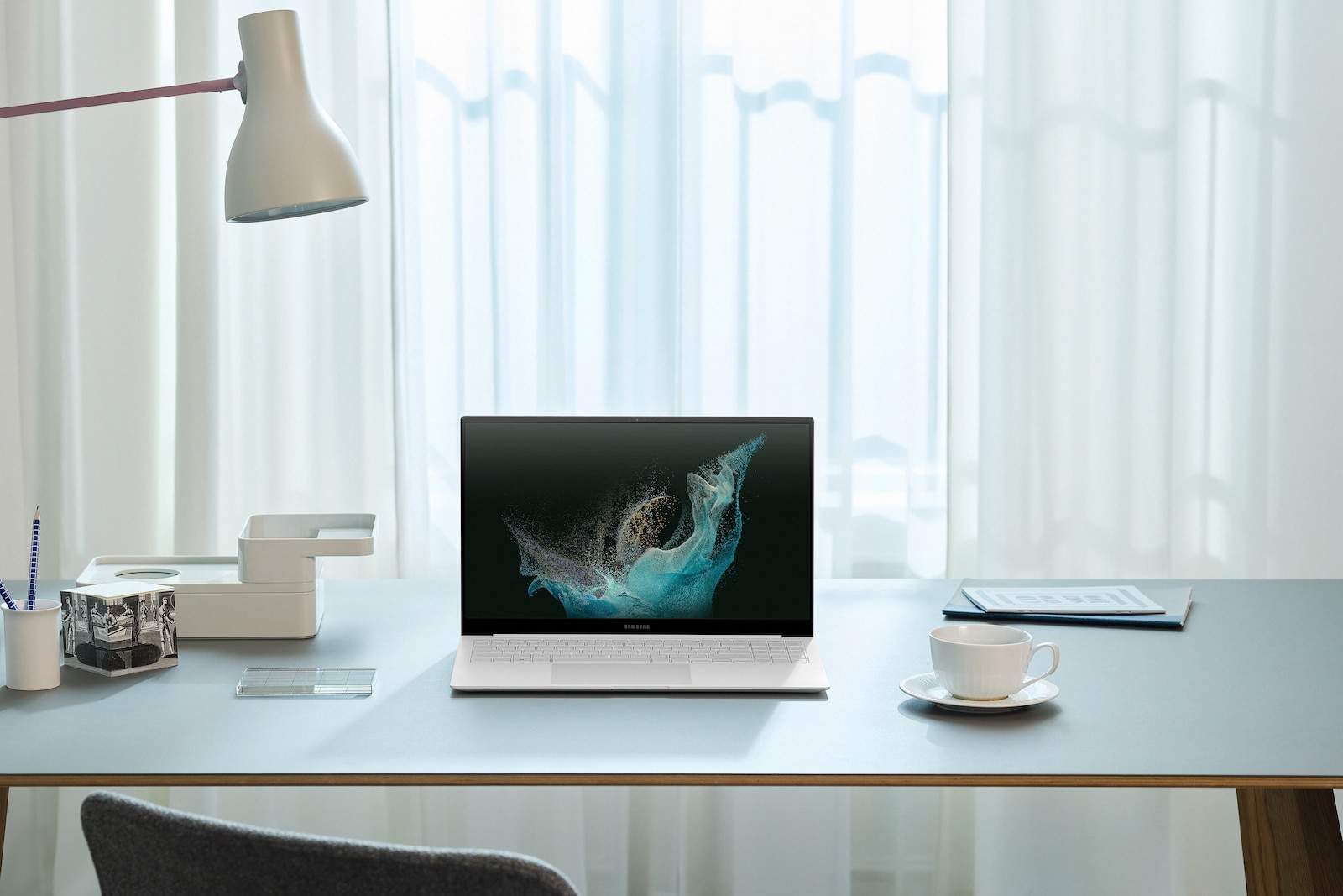 Notebook Galaxy Book 2 Pro tem 21 horas de bateria, recursos de ...