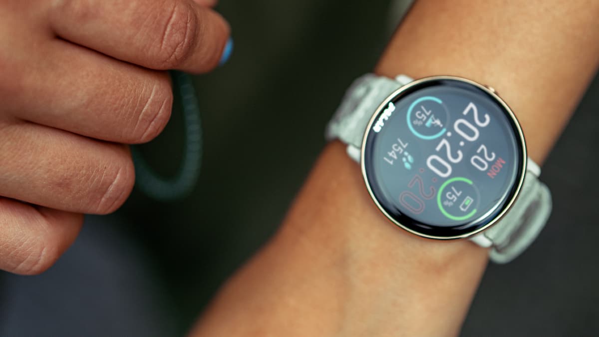 Ignite 3: smartwatch fitness com tela AMOLED e GPS duplo chega ao ...