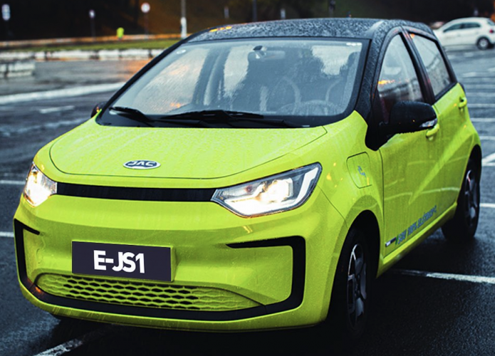 BYD Dolphin faz Jac E-JS1 ficar menos caro no Brasil para conseguir vender