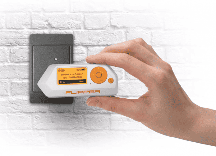 Flipper Zero: o que é, para que serve e por que é ilegal no Brasil?