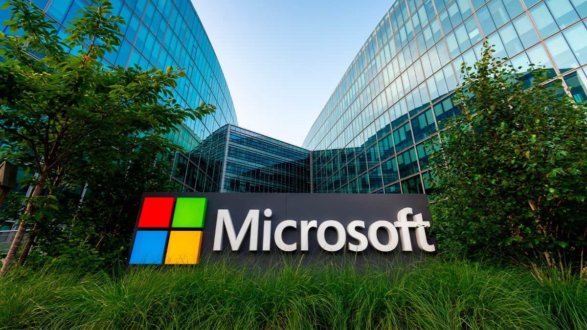 Impulsionada por IA, Microsoft supera estimativas de Wall Street