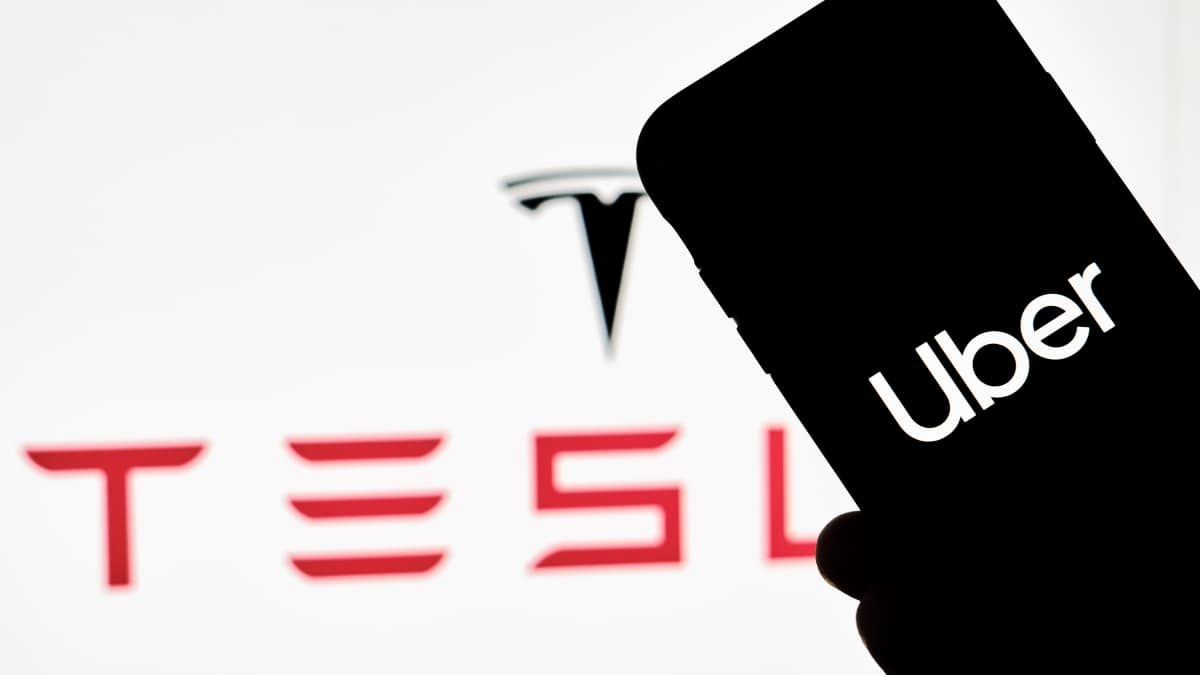 Uber e Tesla fecham parceria com descontos de veículos elétricos para ...