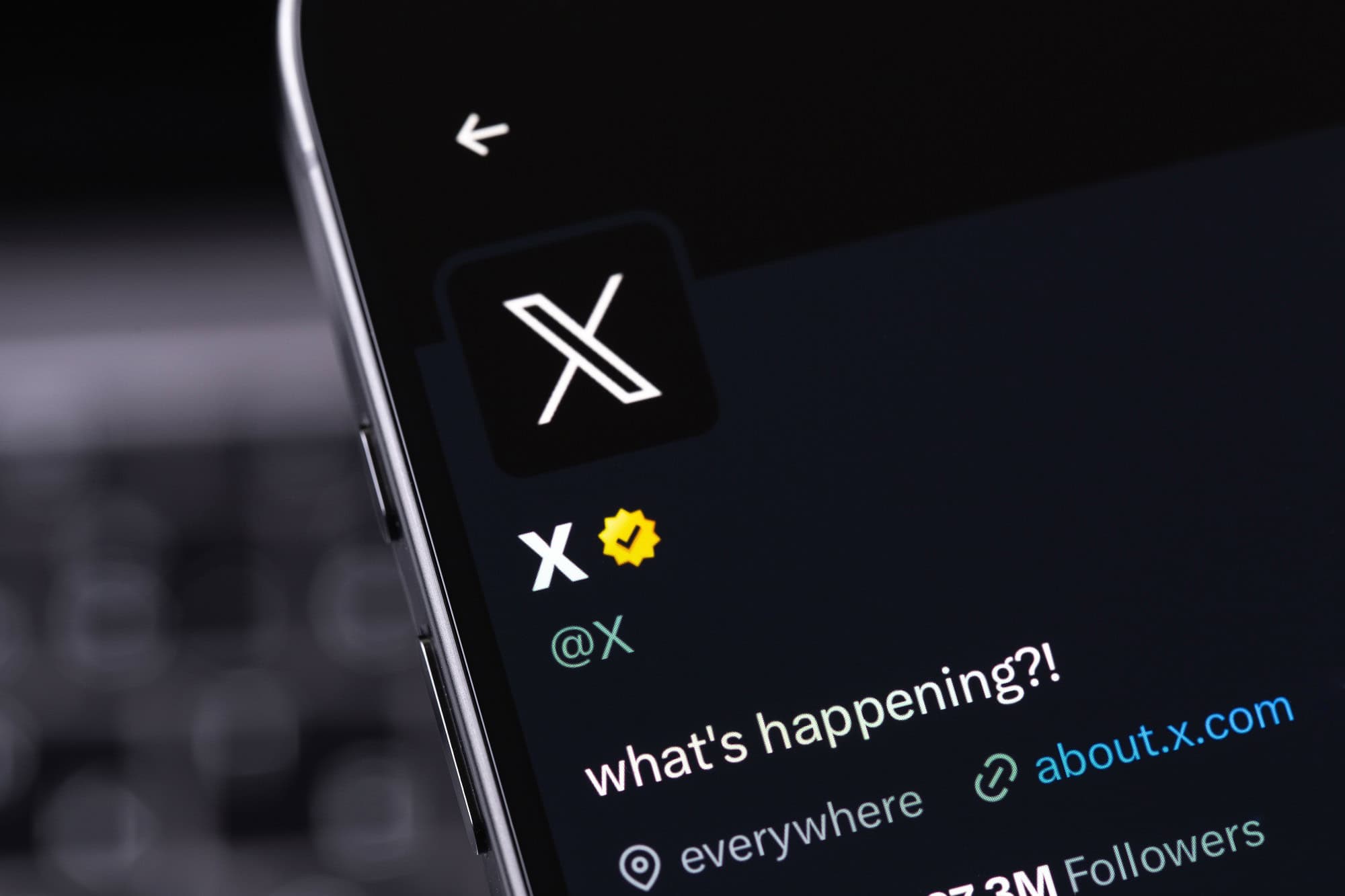 Como funciona o desbloqueio do X e quando a rede volta a funcionar no ...